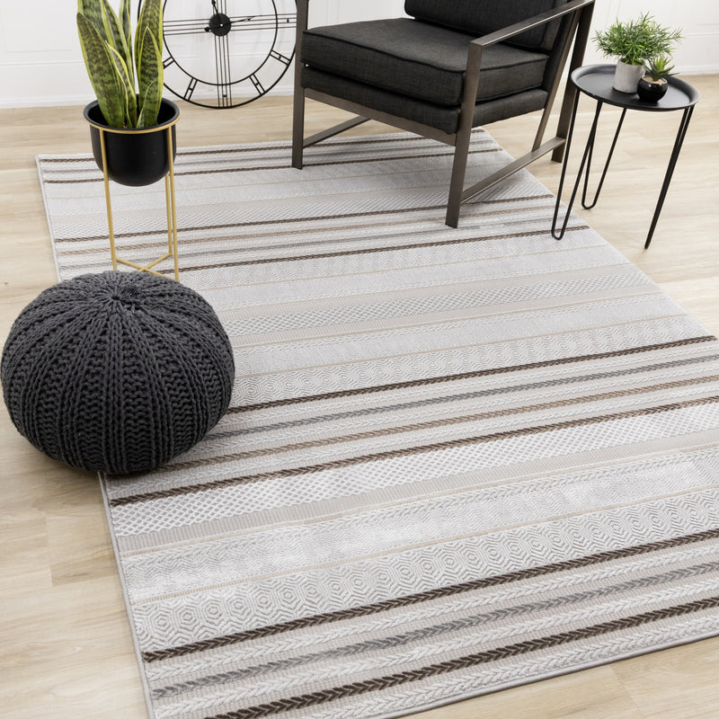 London Striped Indoor Area Rug - 5'3" x 7'7" - The Brick