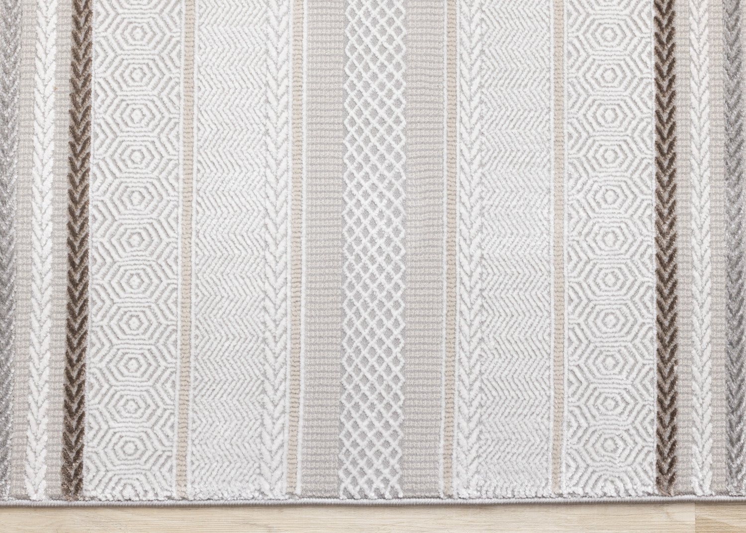 London Striped Indoor Area Rug - 5'3" x 7'7" - The Brick