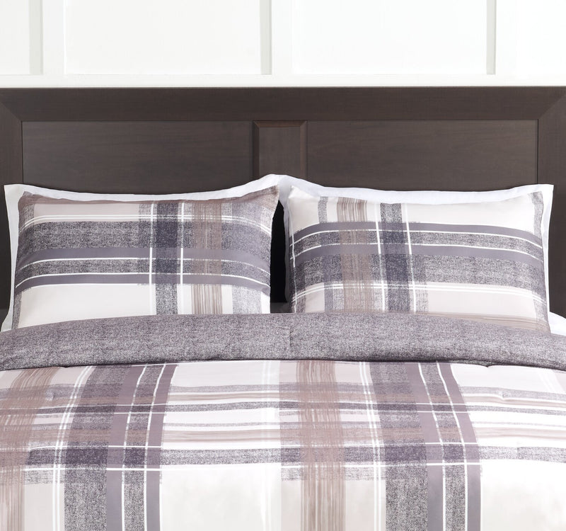 Conner 3-Piece Full/Queen Comforter Set - The Brick