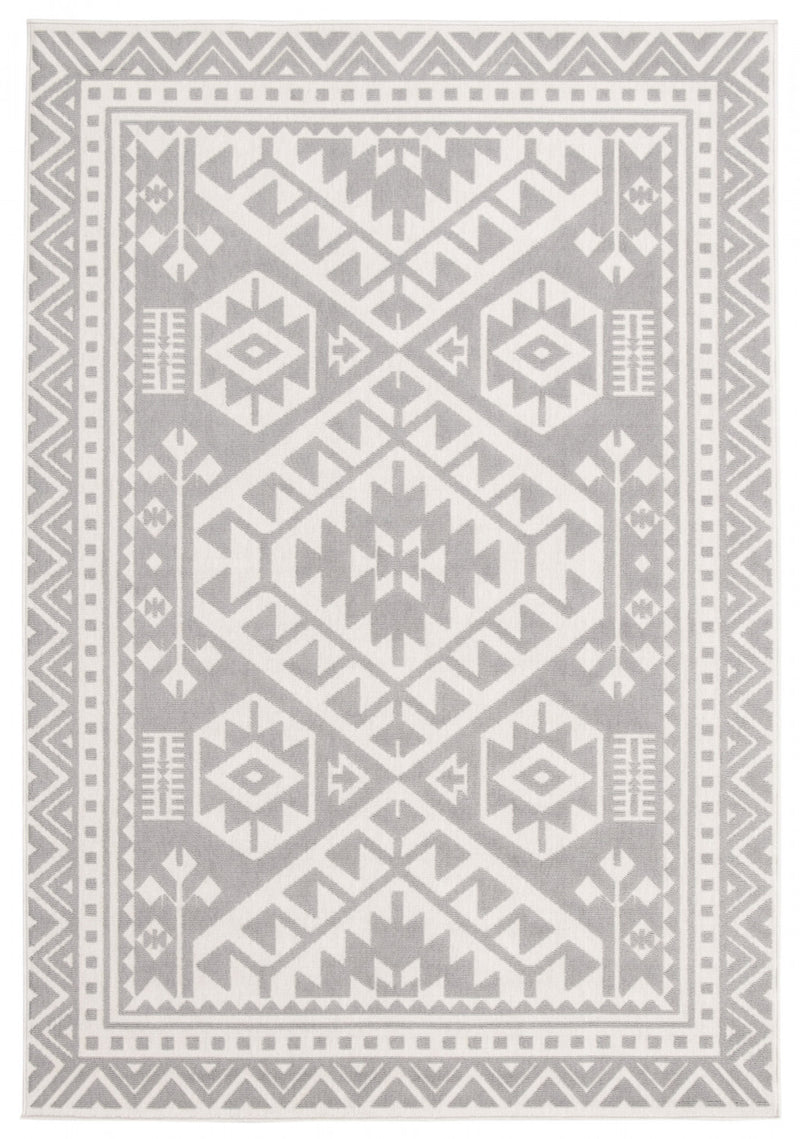 Gaia Light Grey 4'7" x 6'7" Area Rug - The Brick