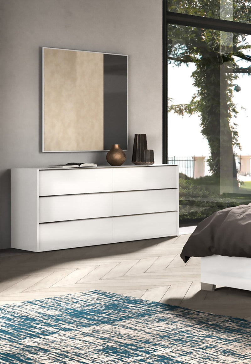 Raia Dresser | The Brick