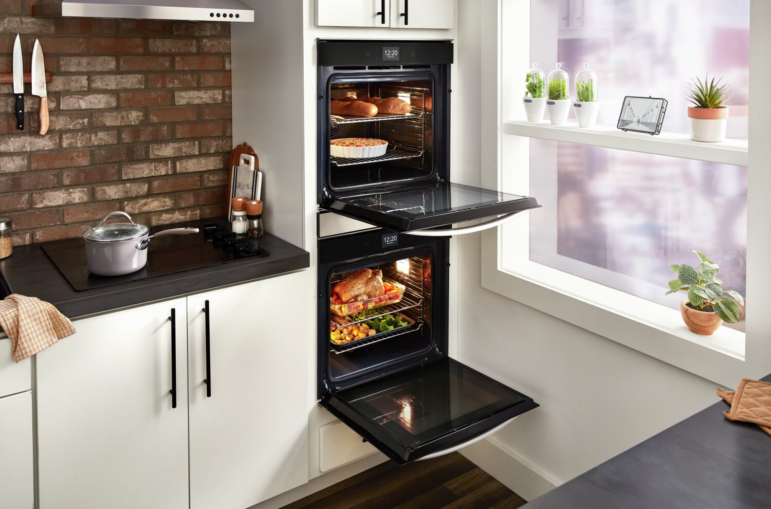 Whirlpool 24" 5.8 Cu. Ft. Electric Double Wall Oven with True Conve ...