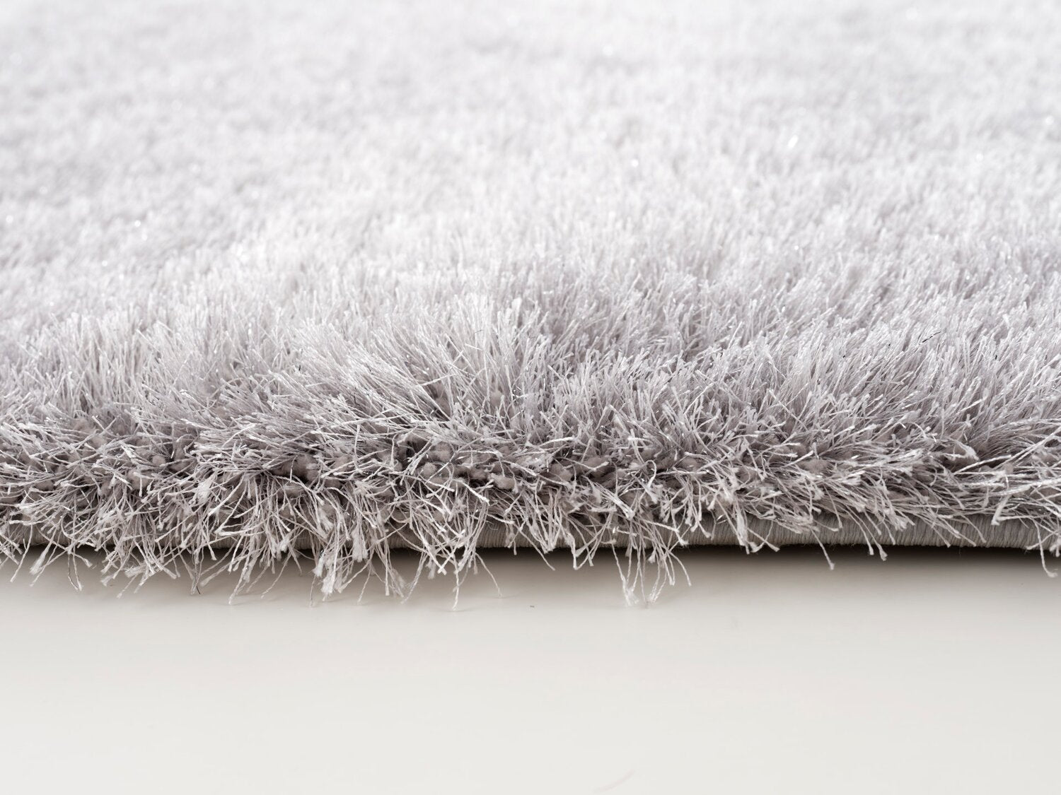 Glam Light Grey Area Rug - 5' x 7' - The Brick